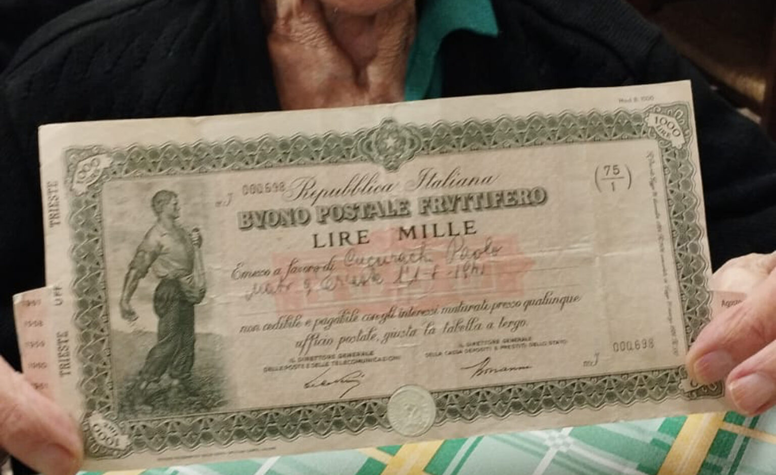 Trova un buono postale da 1000 lire del 1957 e incassa 41mila euro